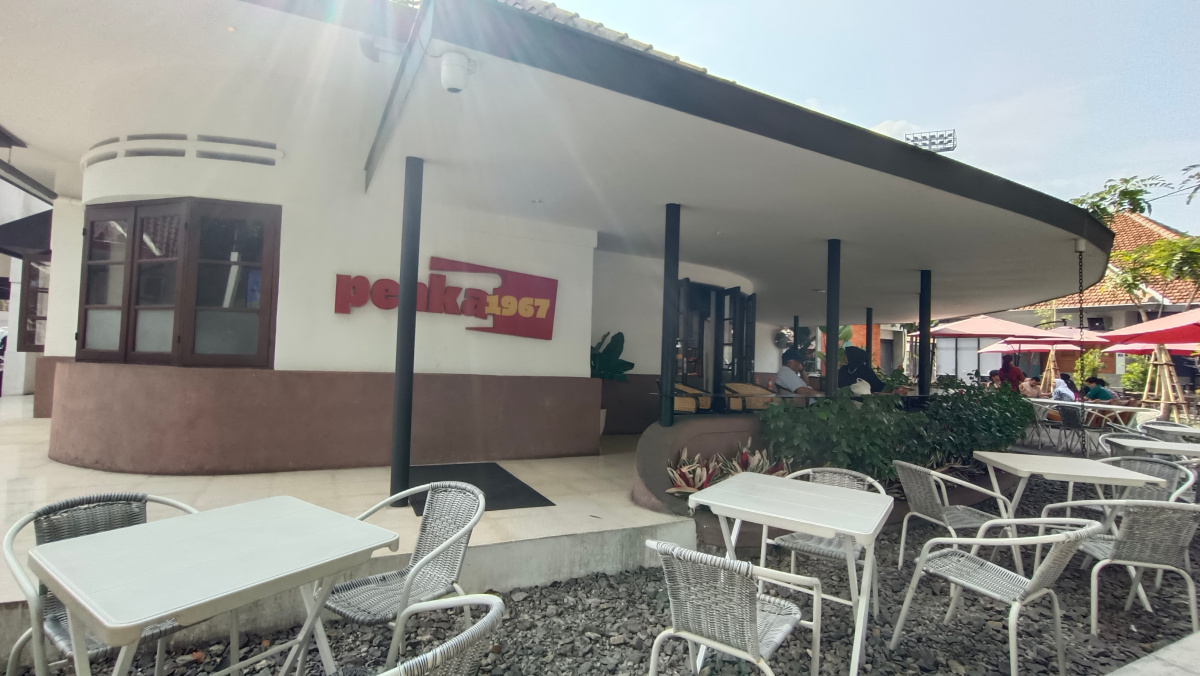 Penka1967: Rekomendasi Cafe di Bandung Mengusung Konsep Vintage dan ...